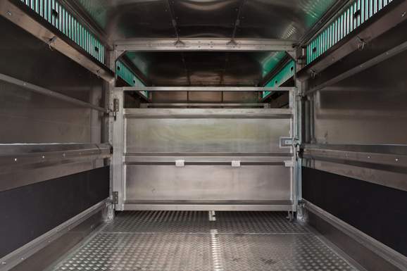 Professional Horse Box